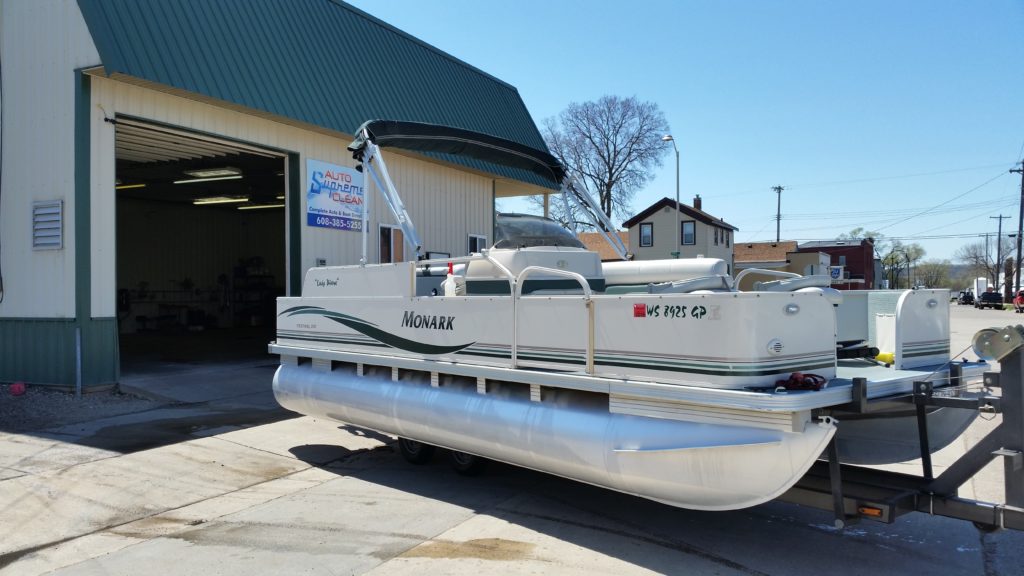 Hull Acid Wash - Auto Supreme Clean